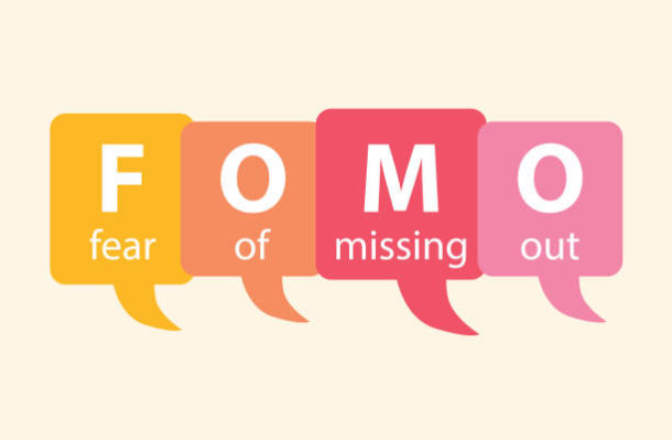 Avec FOMO vs JOMO : comment vous libérer de l'anxiété et embrasser la ...